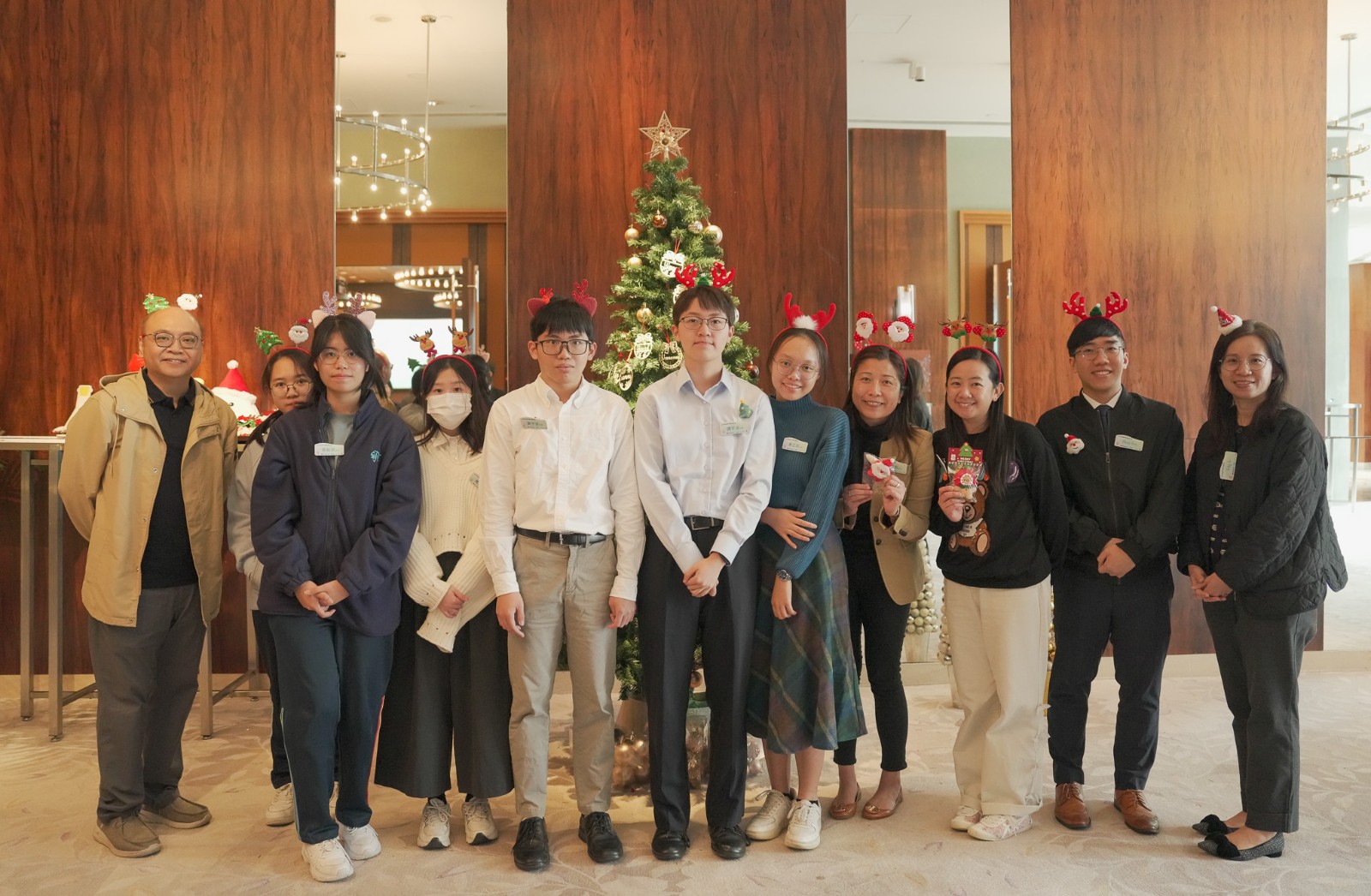 Kanya Lee Scholarship Award Presentation Ceremony 2025 - Shung Tak ...