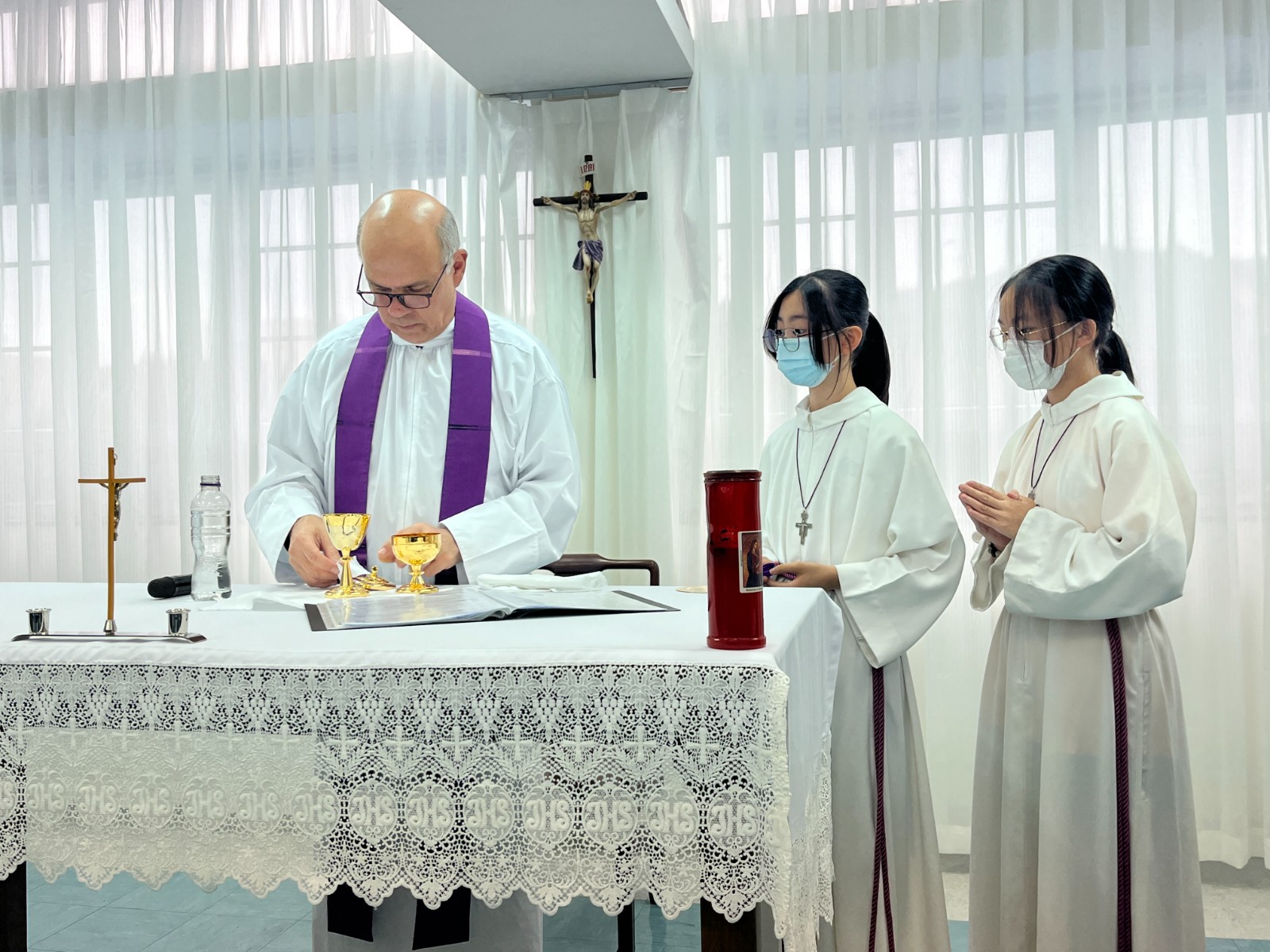 Requiem Mass - Shung Tak Catholic English College