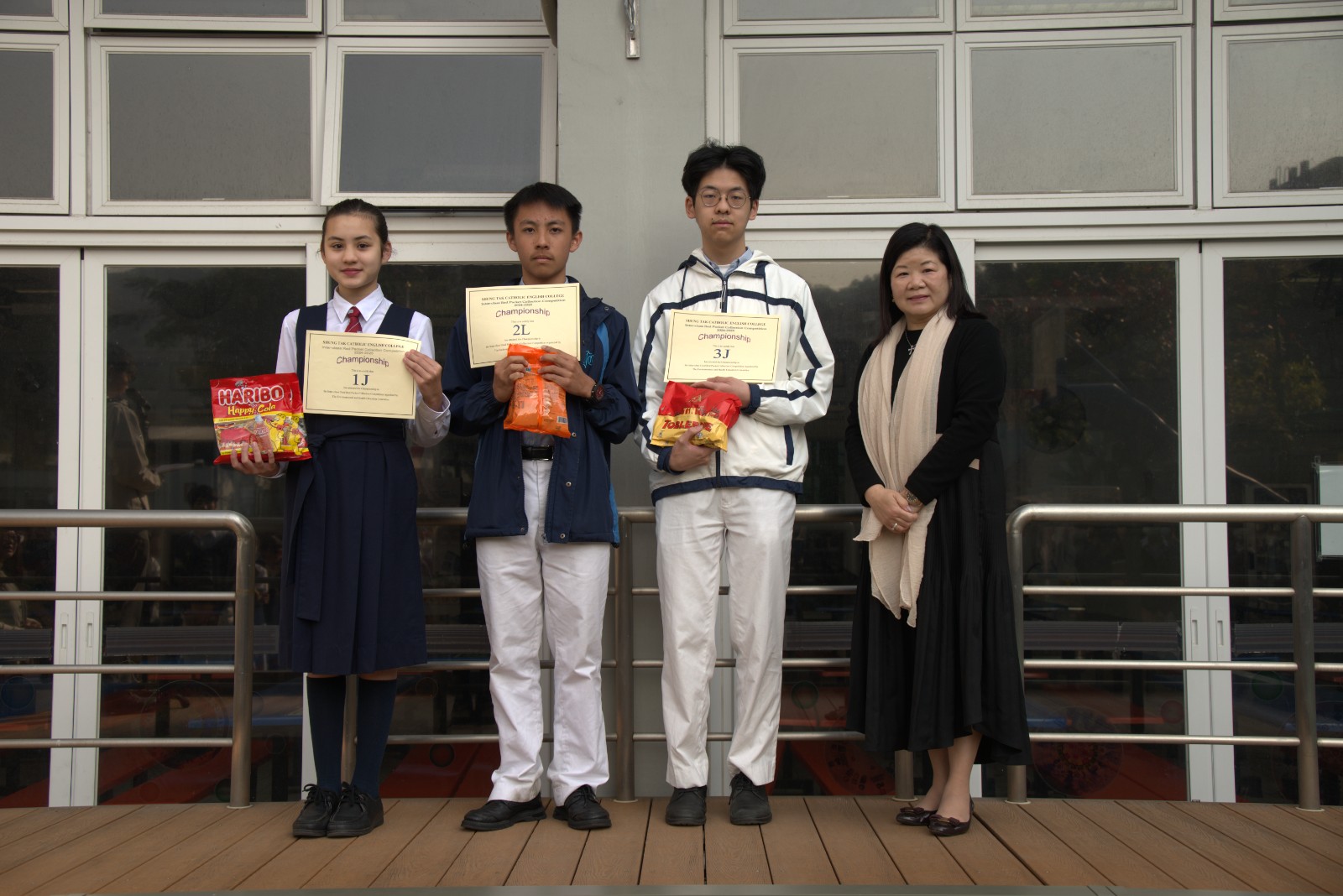 The Red Packet Collection Competition - Shung Tak Catholic English College